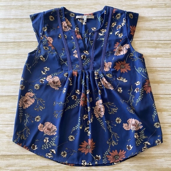 Collective Concepts | Tops | Collective Concepts Blue Floral Blouse L ...